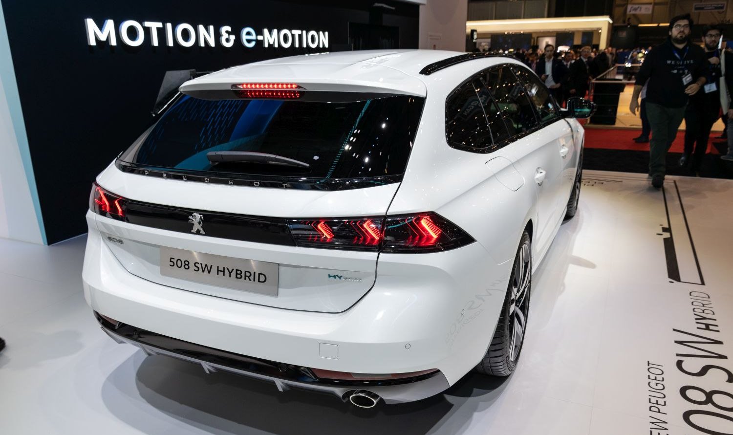 Peugeot 508 II SW PSE 1.6 Hybrid (360 Hp) 4WD e-EAT8